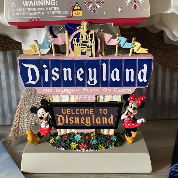 Disney | Holiday | Disneyland Marquee Sign Light Up Ornament | Poshmark